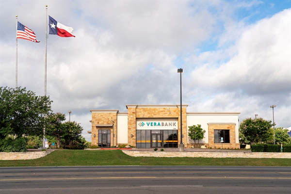 Community Banking in Leander, TX | VeraBank